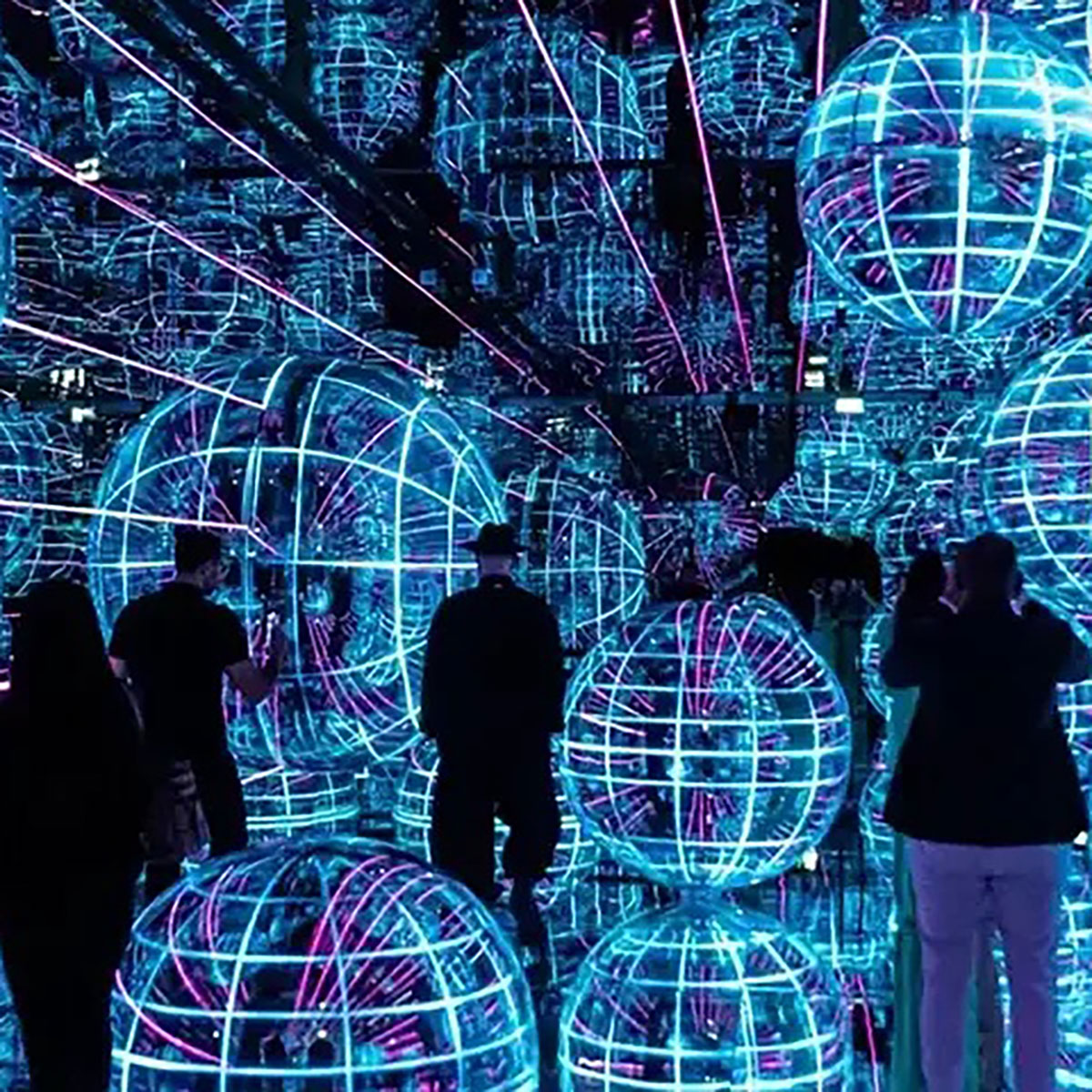 AYA UNIVERSE - Dubai Travel Hub